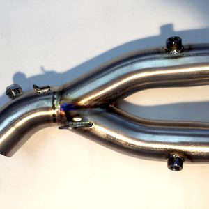 YAMAHA R1 2015+ / MT10 2022+: HIGH MOUNT GP1 DECAT SYSTEM – Austin ...